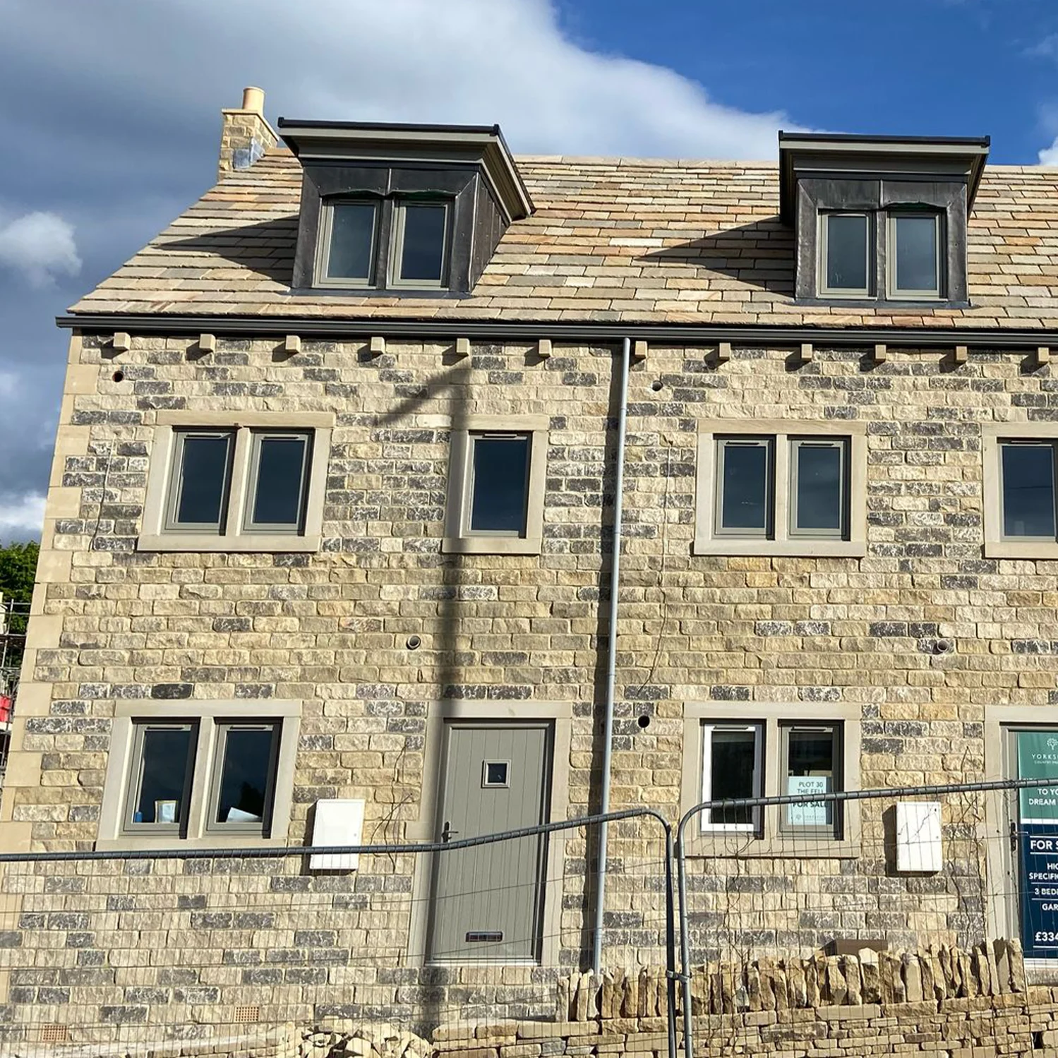 Armoured Stone - Natural Stone Roof Tiles (450x300mm) — The Roofing Outlaw